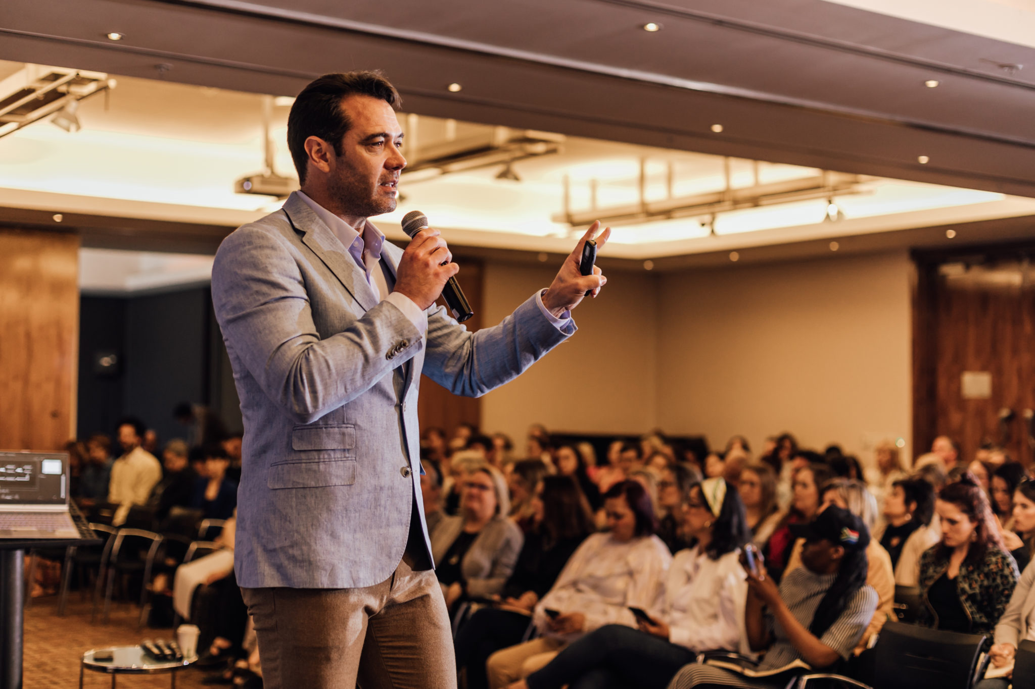 About Daniel Strauss | Daniel Strauss | The Billionaire Mindset